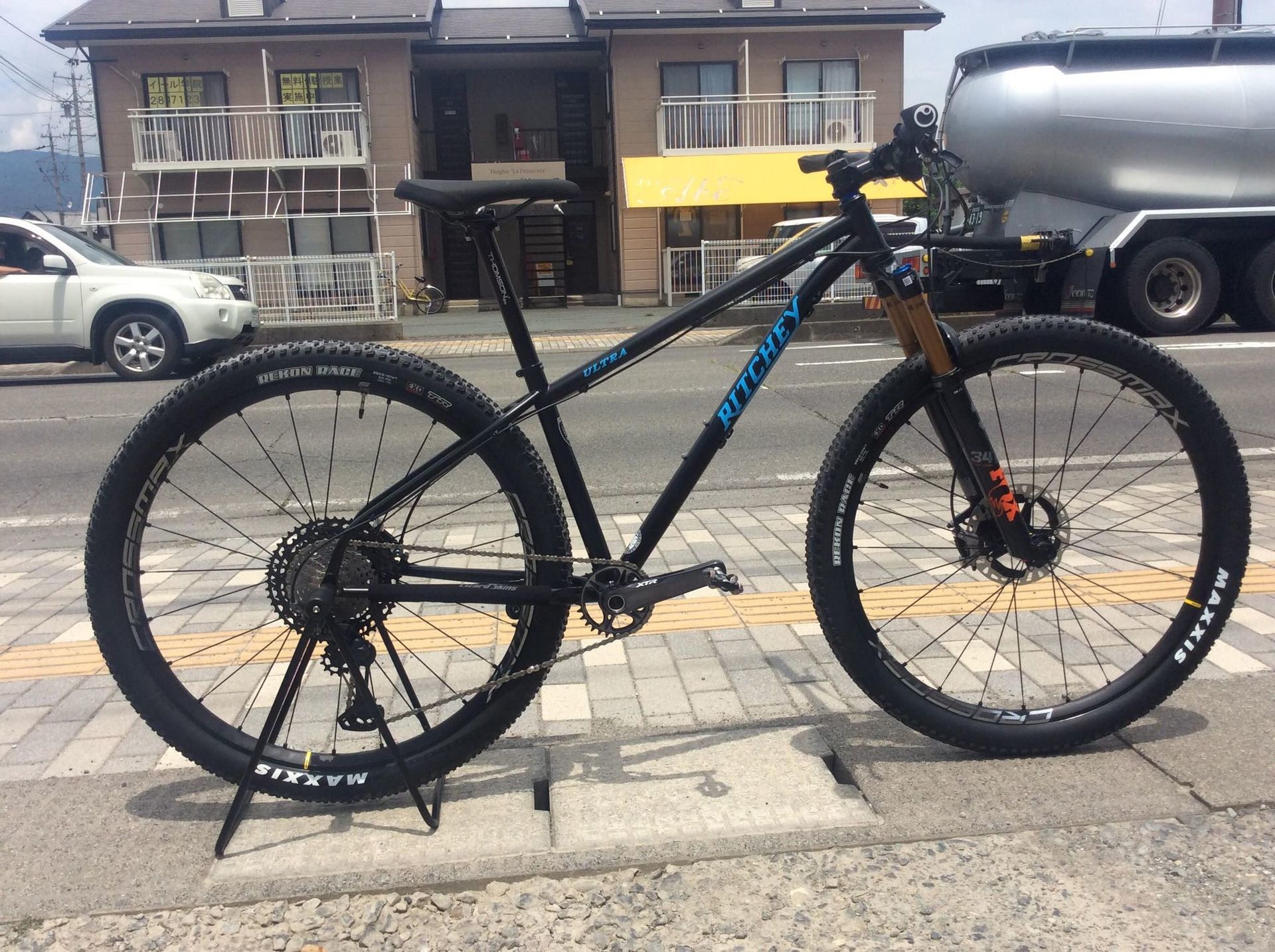 RITCHCY「ULTRA」はカッコ良いスチールフレーム。: DayDownBicycles -長野市 川中島-